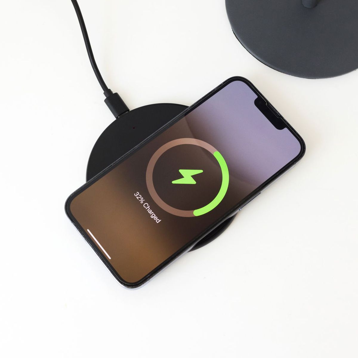 QuickCharge Universal Trådløs Bordlader - Powermaxx.no